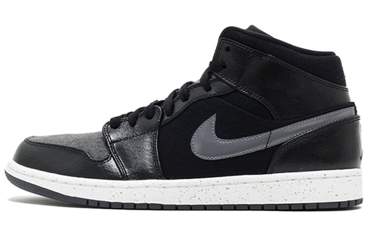 Кроссовки Air Jordan 1