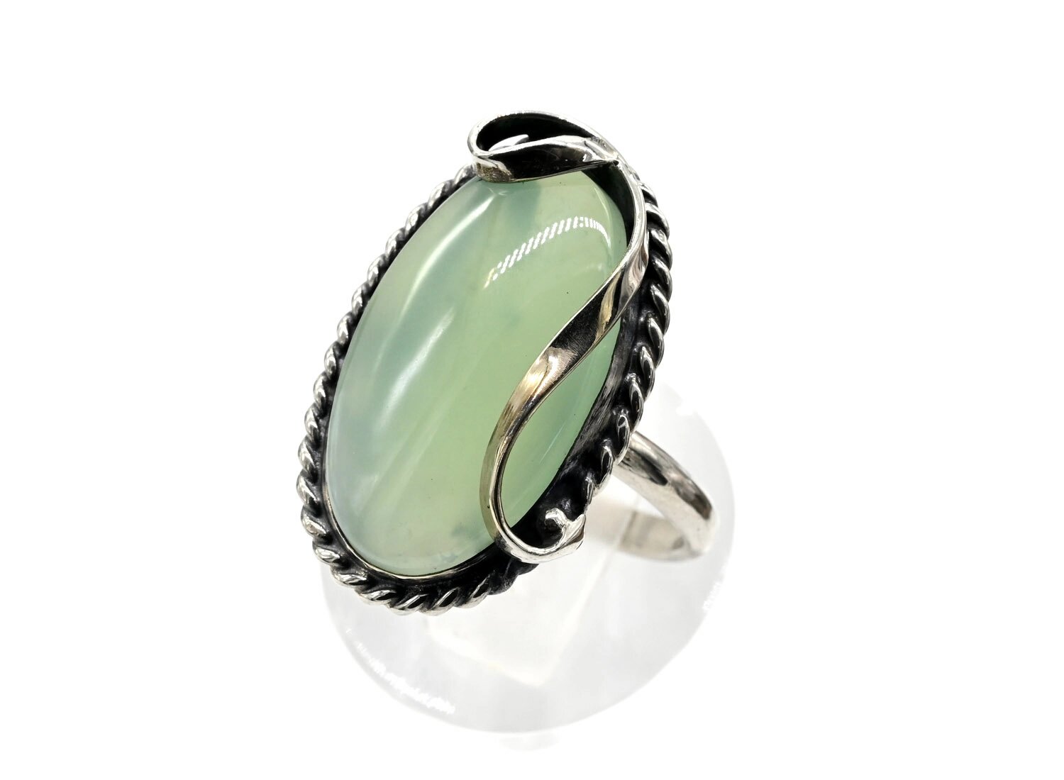 Кольцо, хризопраз