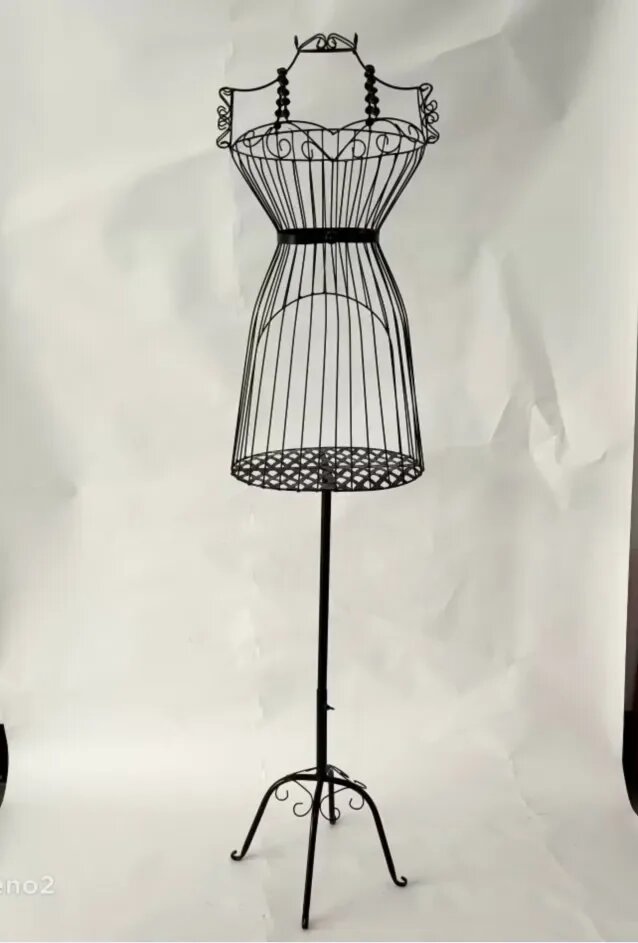 Женский металлический манекен Realistic Showcase Series