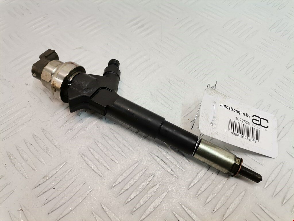 Форсунка дизельная электрическая Chevrolet Cruze 2 (J300) 55567729 арт. 1072606