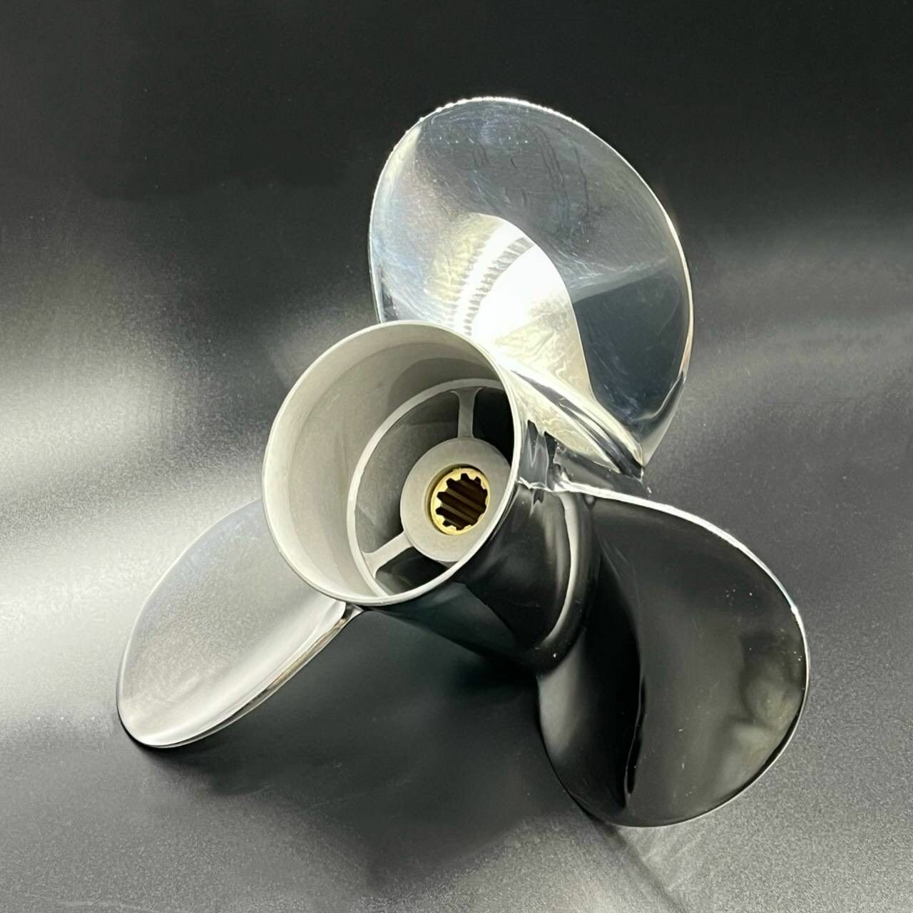 Гребной винт Yamaha 20-30, F20-25 Sema (3x10 1/8x12) (Сталь) (Polastorm), OEM 2229-3101-12