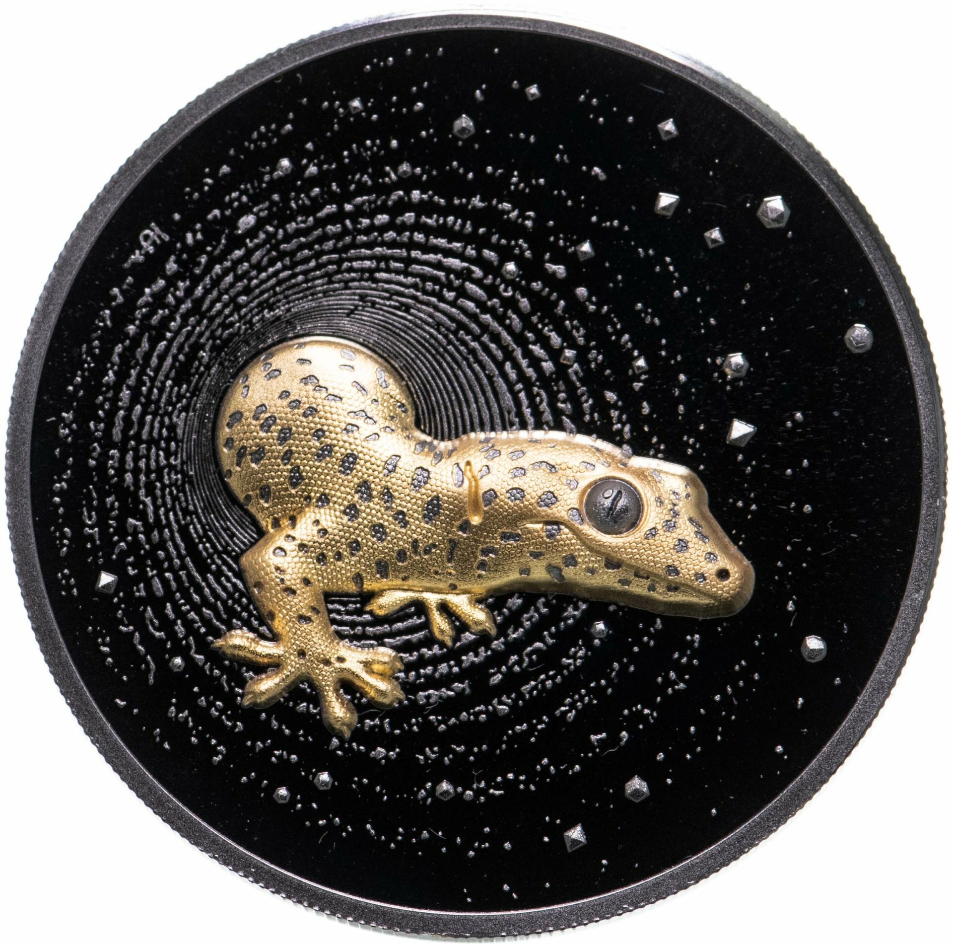 Камерун 2000 франков 2023 "Геккон" позолота, в футляре с сертификатом, Серебро 999, в сохранности Proof