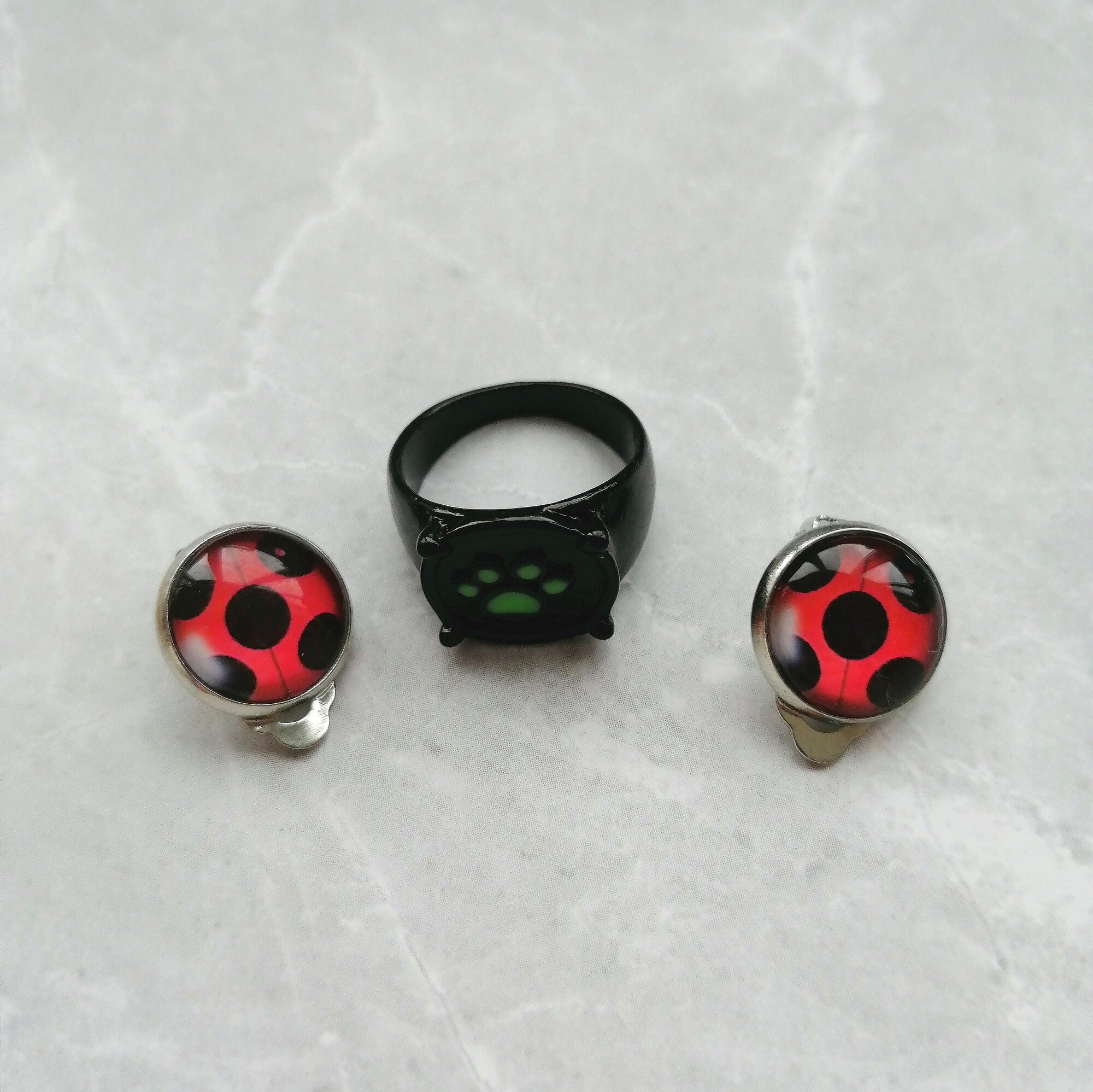 Комплект бижутерии, стекло