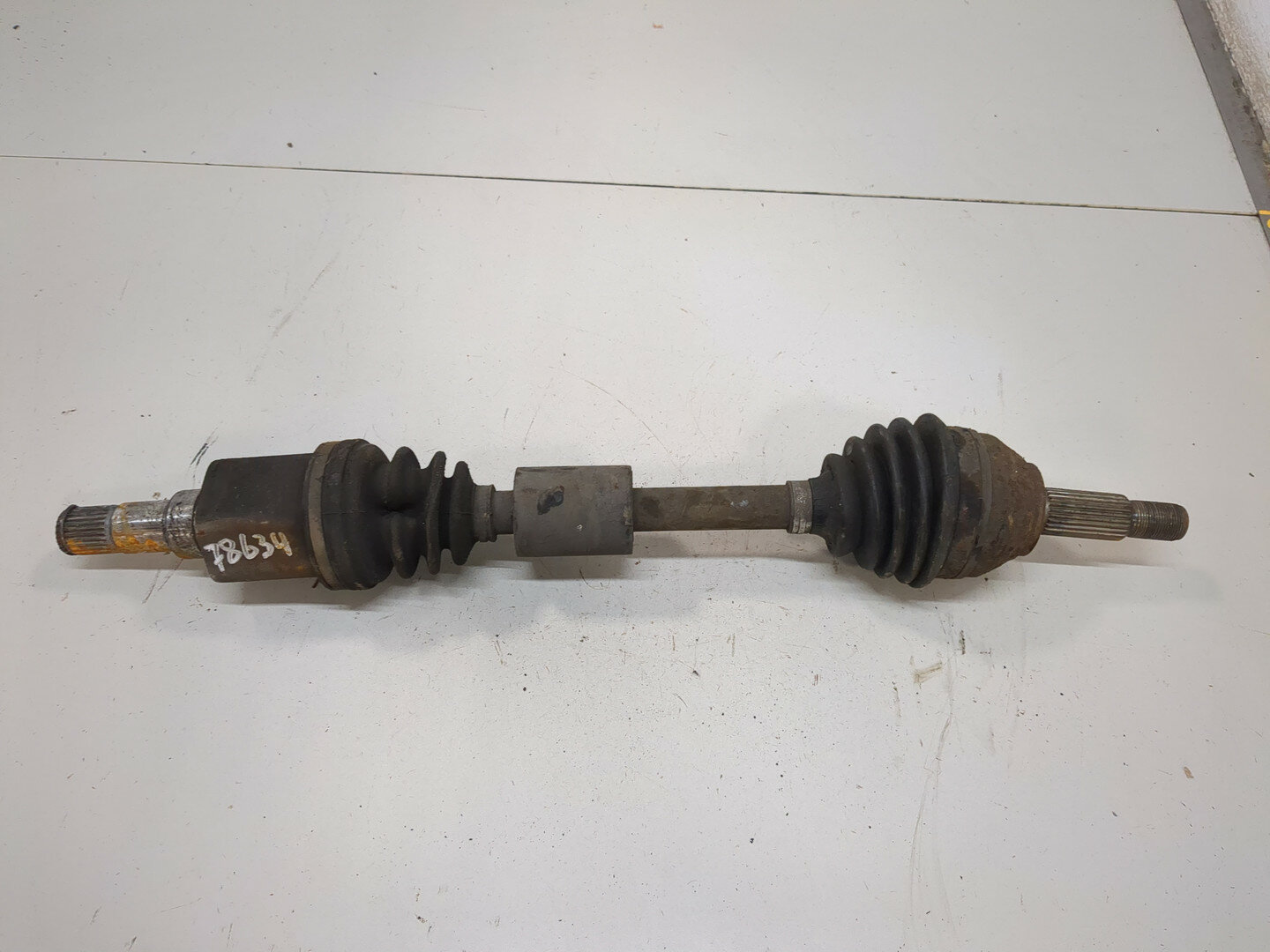 Полуось (вал, шрус) левая передняя Ford Focus 1 Б/У