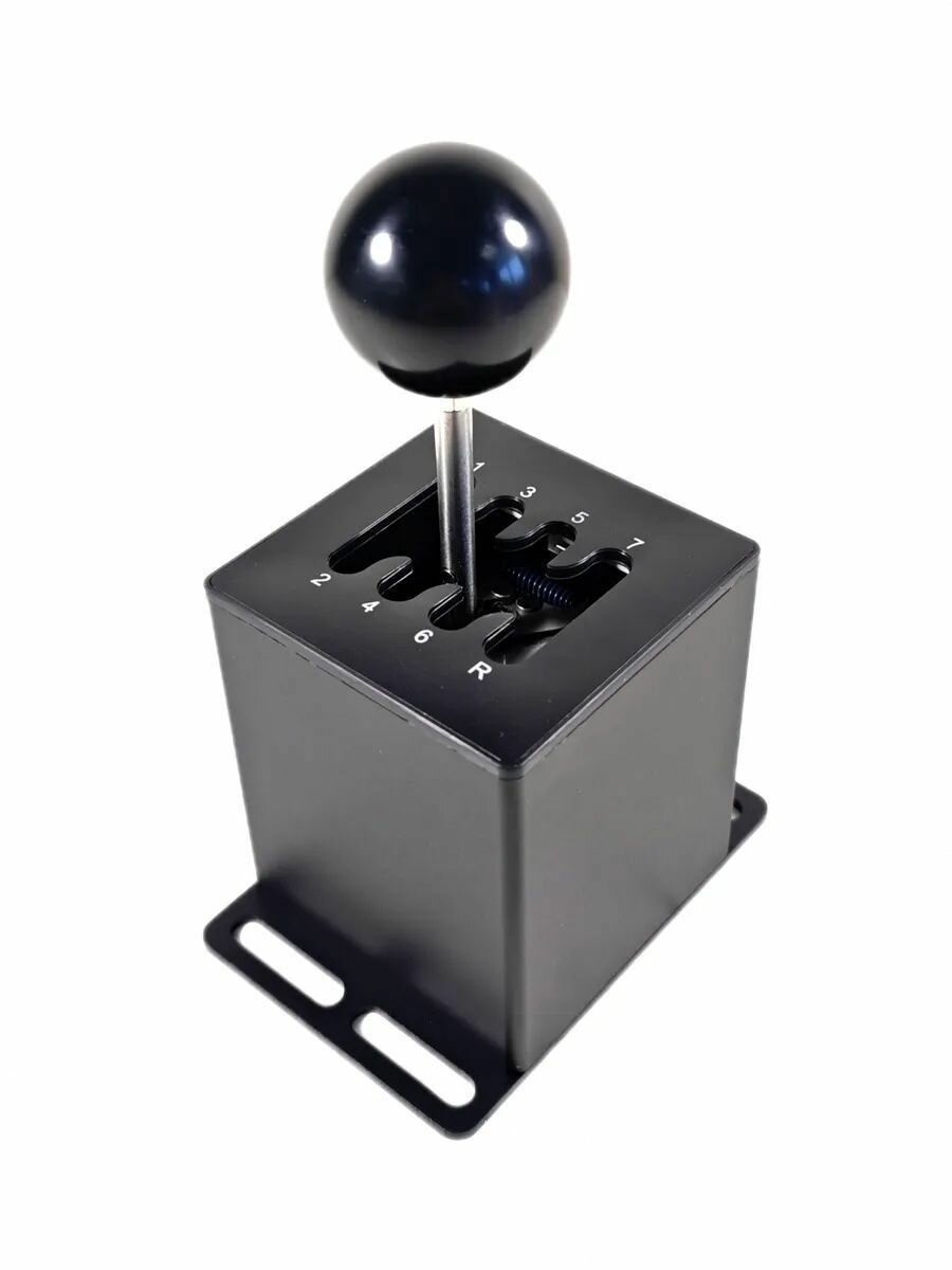 Игровой руль оснащается премиум коробкой передач КПП