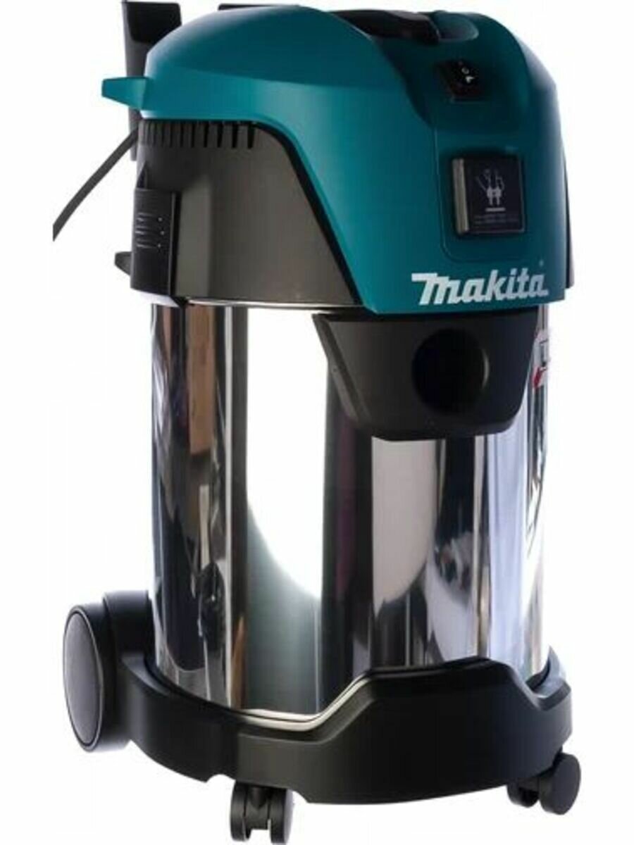 Пылесос Makita vc3011l