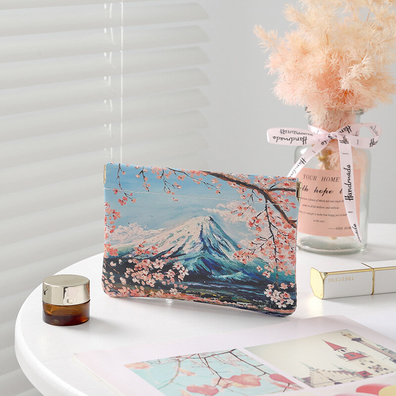 Портативный компактный чехол для помады, наушников и кабелей — средний размер, цвет «Снежная гора и вишневый цветок»