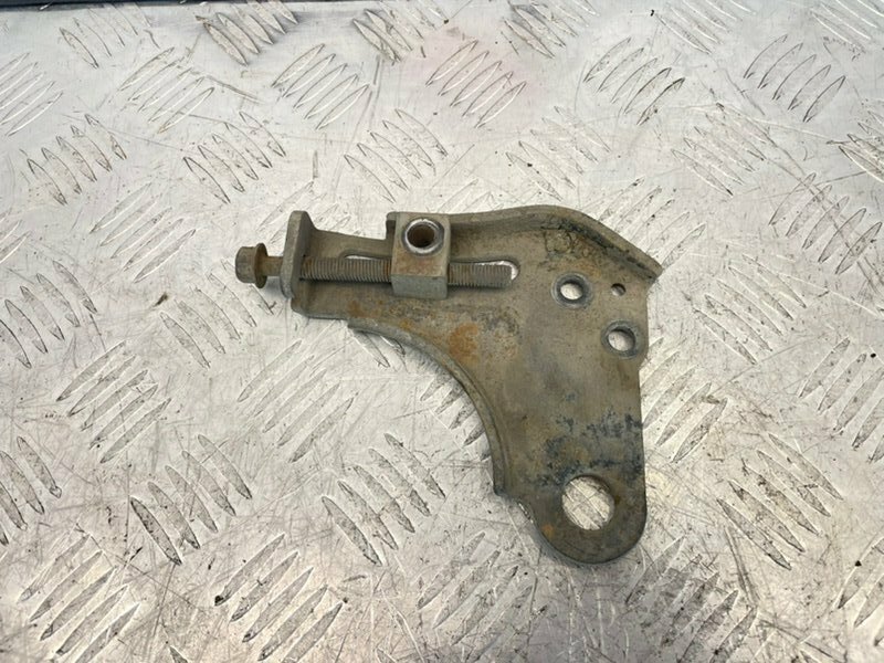 Б/У кронштейн генератора Kia Ceed 2009 ED G4FC 66146 Hyundai-KIA арт. 374602B006