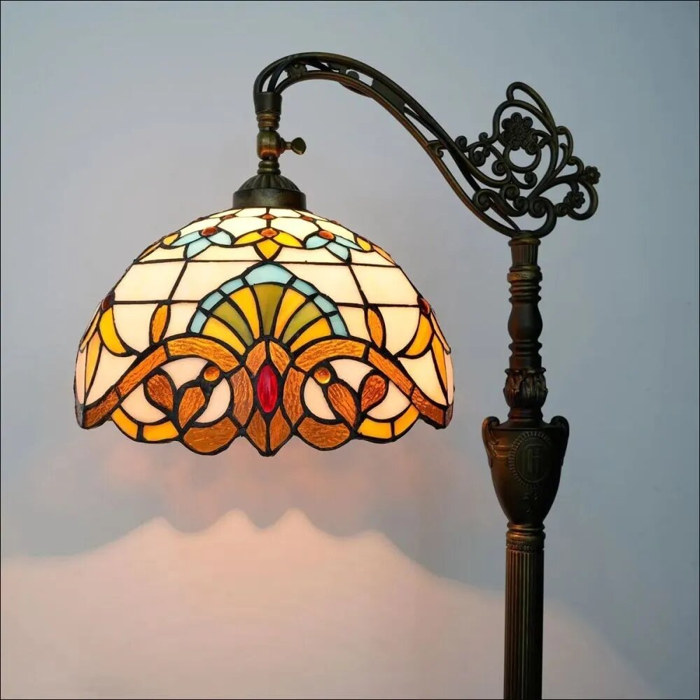 Торшер в европейском стиле с ретро-витражами, диаметр абажура 12см