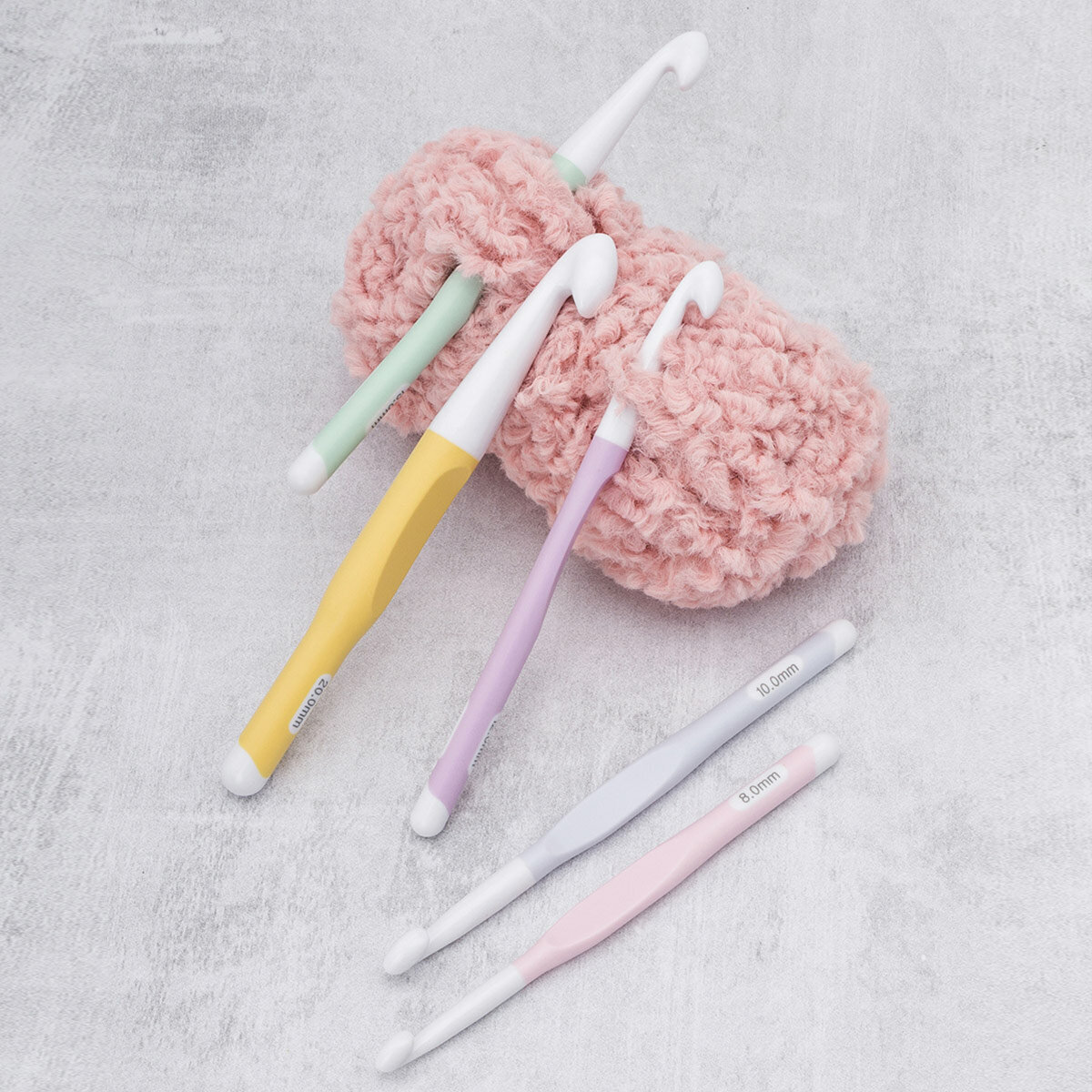 Крючки для вязания пластиковые, с силиконовой ручкой, набор 8-20 мм, Айрис