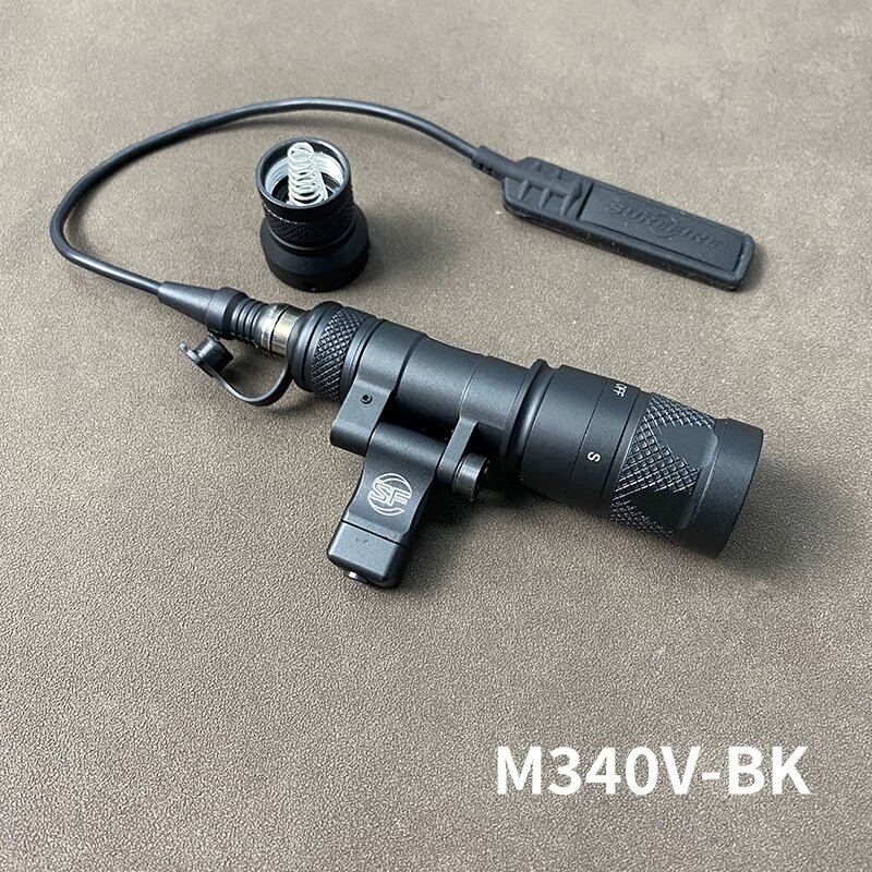 Светильник SOTAC M340V-BK в черном цвете с режимом мигания для экстренного использования
