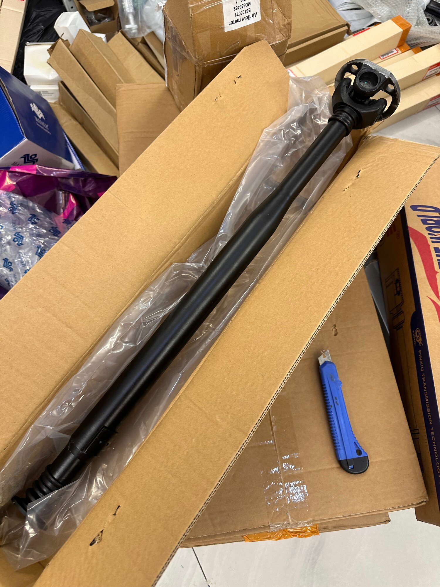 Вал карданный передний Mercedes-Benz S/C/GLK-Class