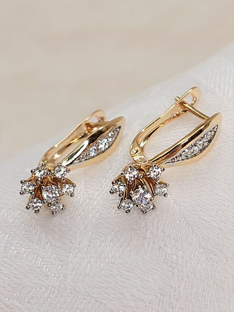 Серьги с подвесками, фианит