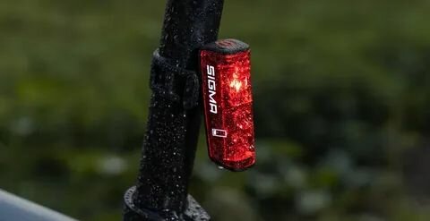 Задний фонарь велосипедный SIGMA Blaze Flash с датчиком тормоза. USB