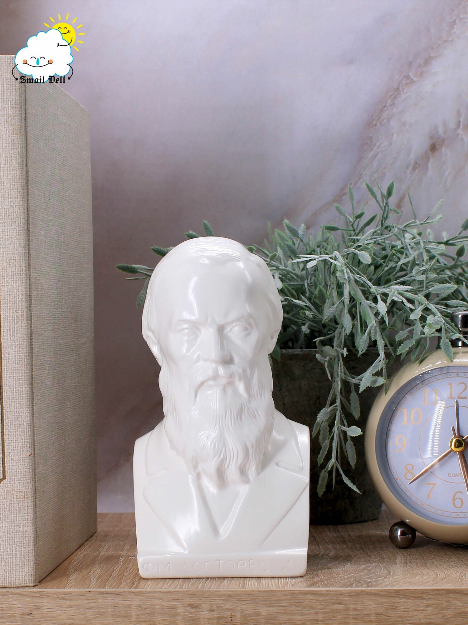 Статуэтка бюст Достоевский Ф. М, гипс, 14 см . цвет белый глянец