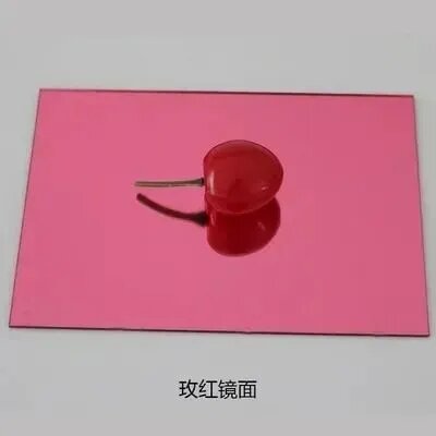 1 акриловая пластина толщиной 2 мм с различными цветами.