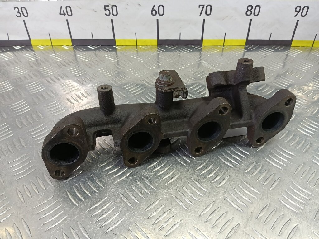 Коллектор выпускной Б/У для Kia Ceed ED рестайлинг (2010—2012) 285112A700