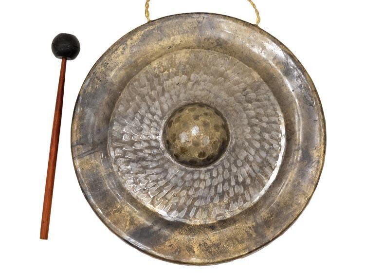 Гонг 40 см с выступом кованый, с колотушкой, без стойки (Вьетнам)