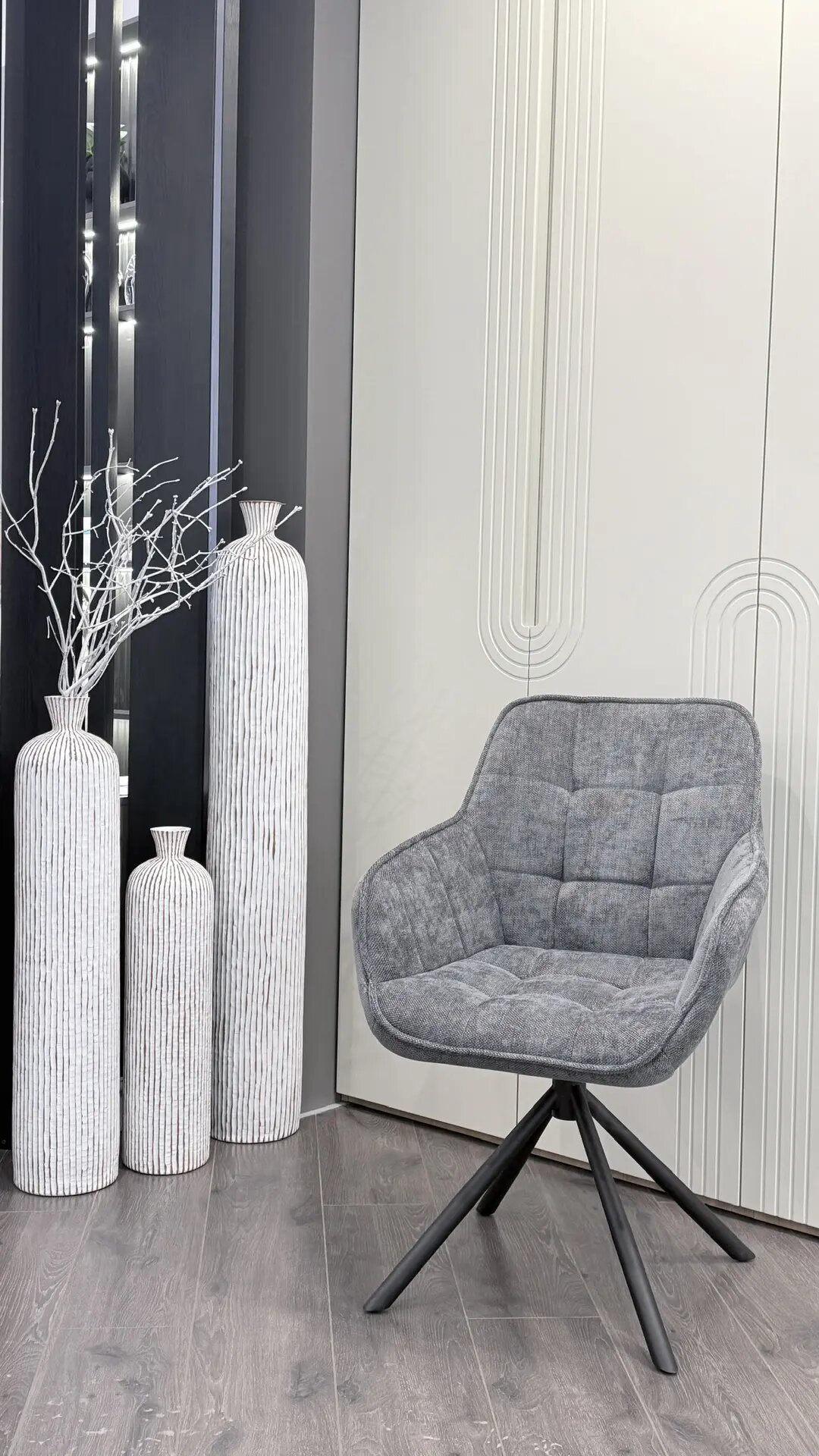 Стул-кресло для кухни и гостиной Малевич поворотный в цвете графит