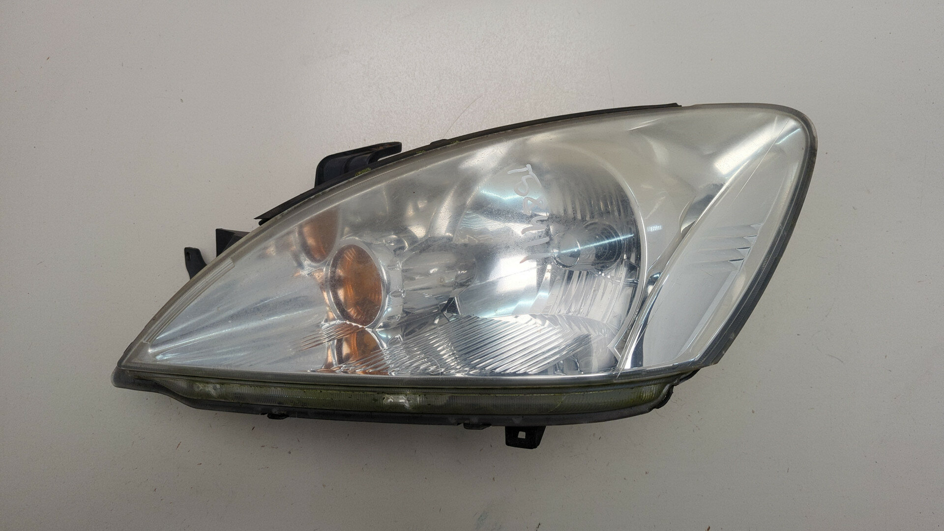 Фара (передняя) левая Mitsubishi Lancer 9 Б/У