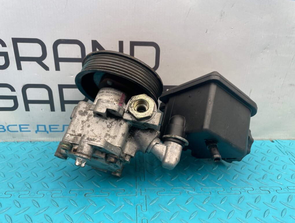 Насос ГУР Mercedes-Benz S-Class 2004 W220 112.922 2.8 OEM A0034662601