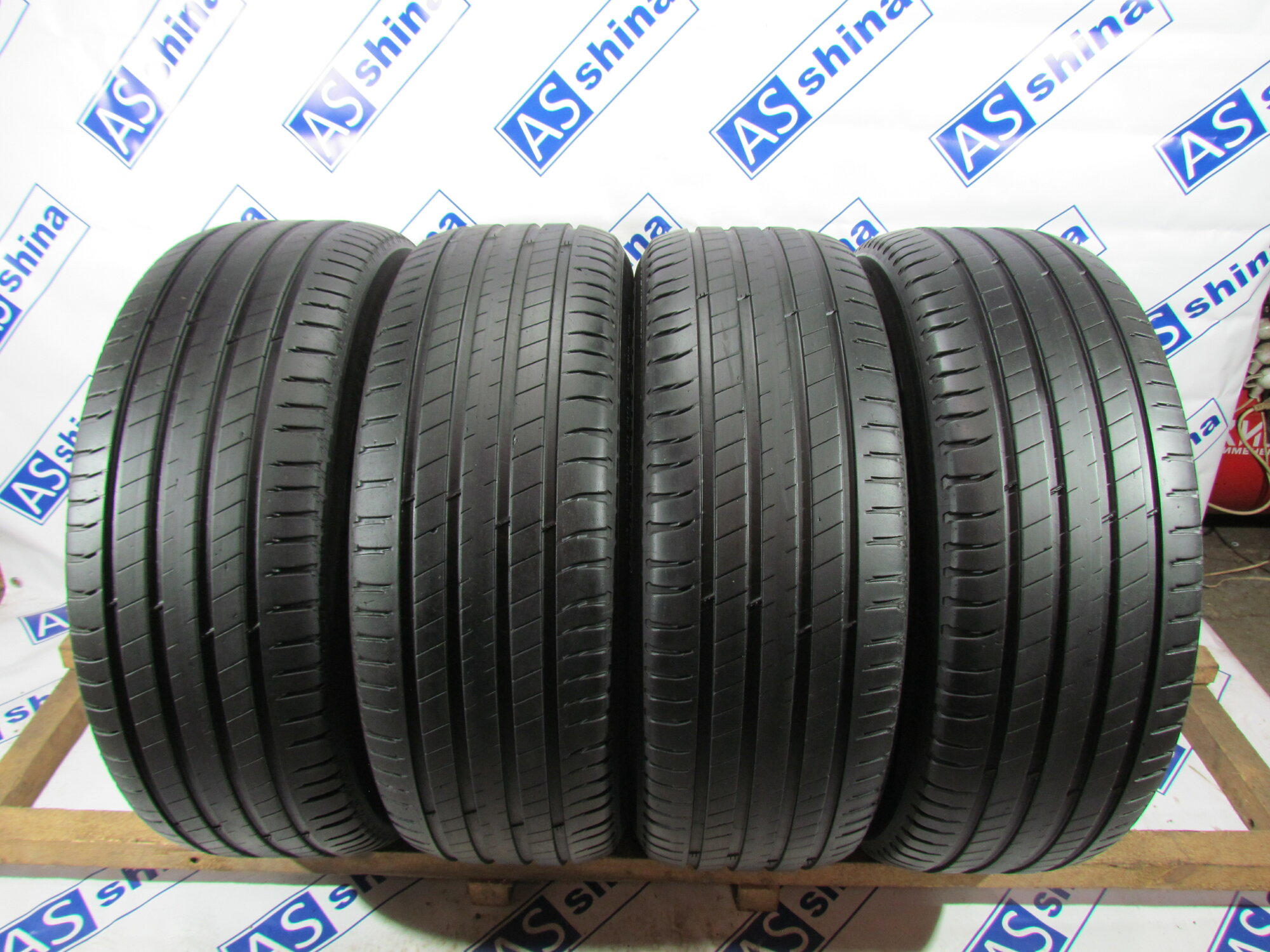 Комплект (4 шт) Michelin Latitude Sport 3 235 60 R18 летние БУ шины 10-20% износ , артикул 02624