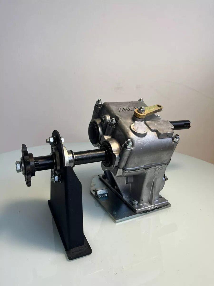 Коробка реверса мотобуксировщика цепная