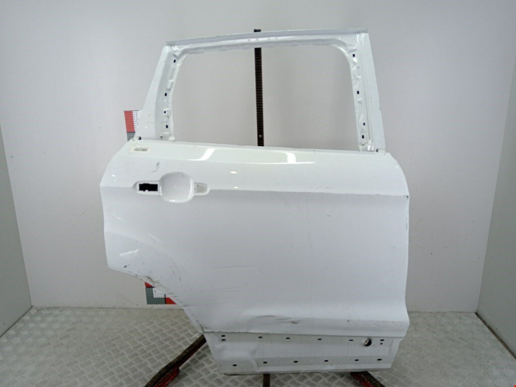 Дверь задняя правая Ford Kuga 1 1712678 арт. 2237527