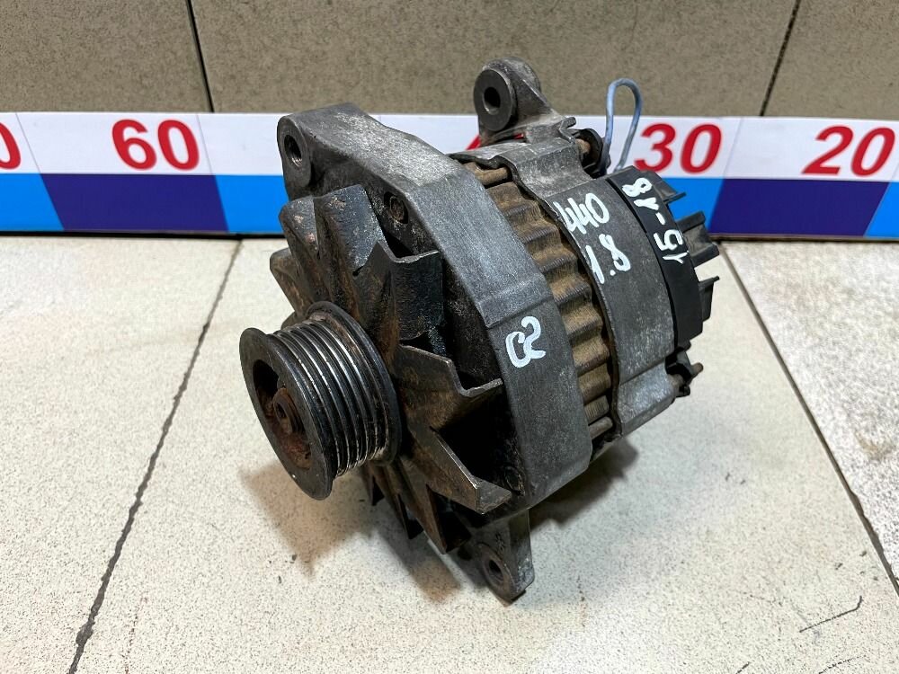 Генератор Volvo 440 9031138