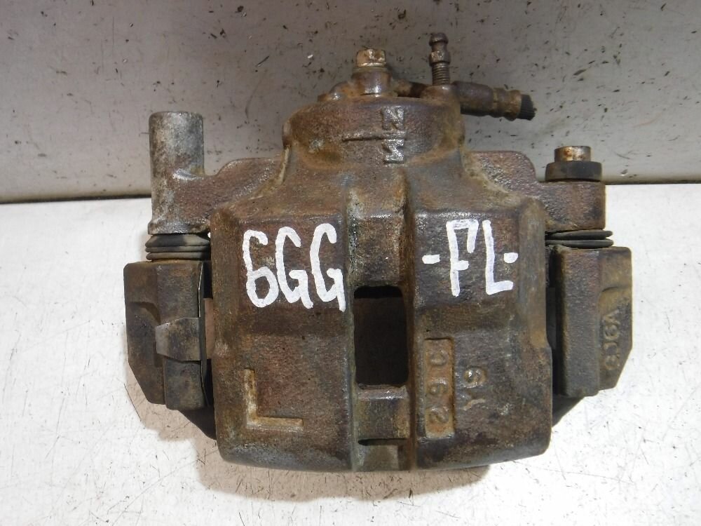 Суппорт передний левый Mazda 6 GG