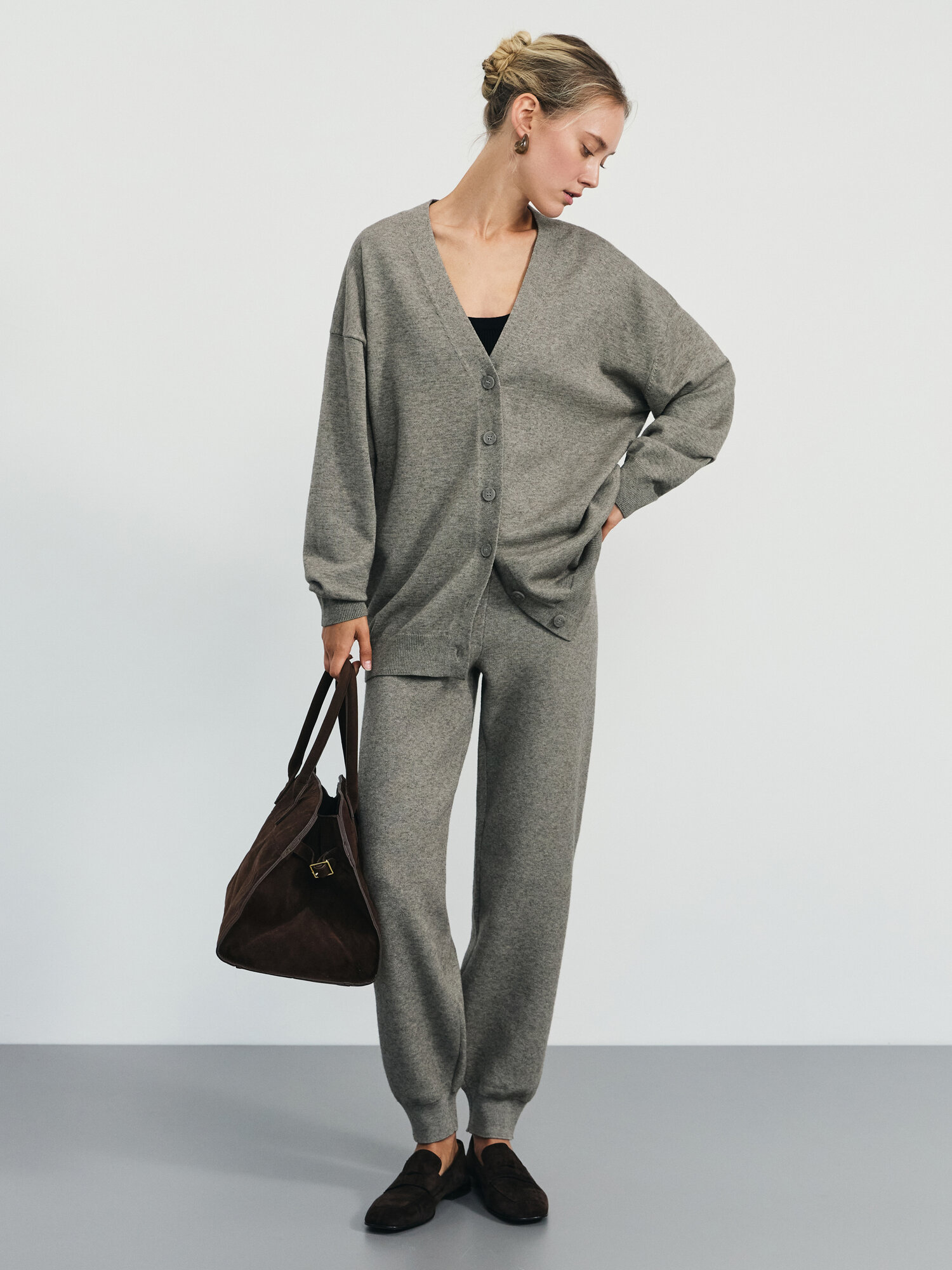 Брюки джоггеры