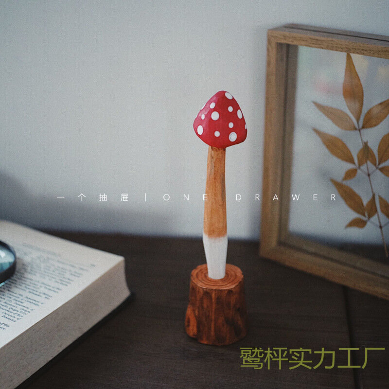 Эксклюзивно для школьного сезона: симпатичная ручка ручной работы с резьбой по дереву в виде гриба, украшение рабочего стола канцелярскими принадлежностями, украшение подарка на день рождения.