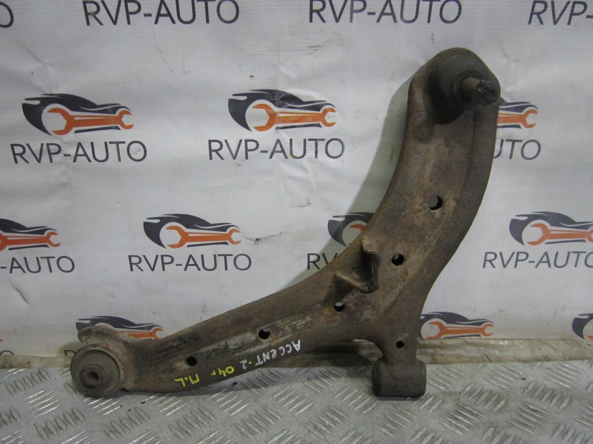 Рычаг передний левый Hyundai Accent 2 1999-2003