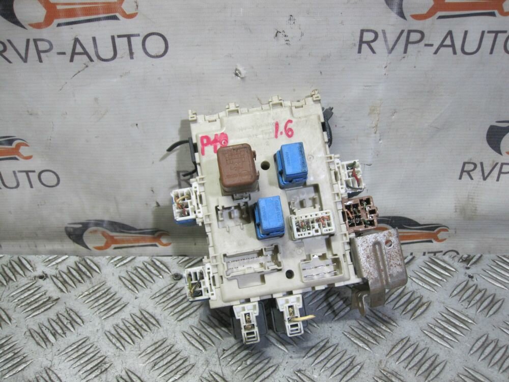 Блок предохранителей Nissan Primera P12 2001-2008 24350AV700