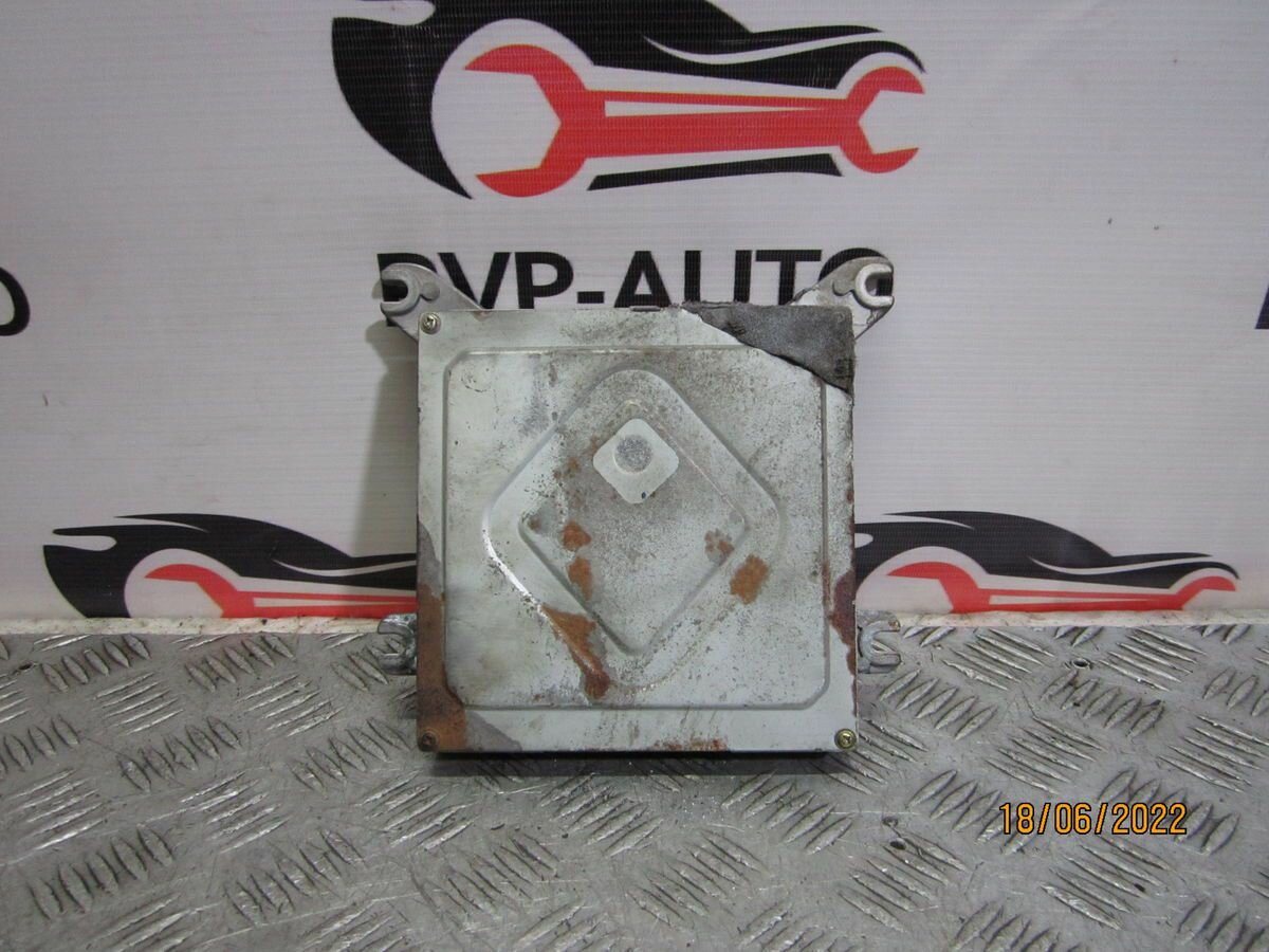 Блок управления двигателем Honda Civic 5 1.3 91-95 37700PG1G02