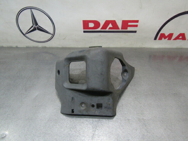 Кожух рулевой колонки Iveco Stralis