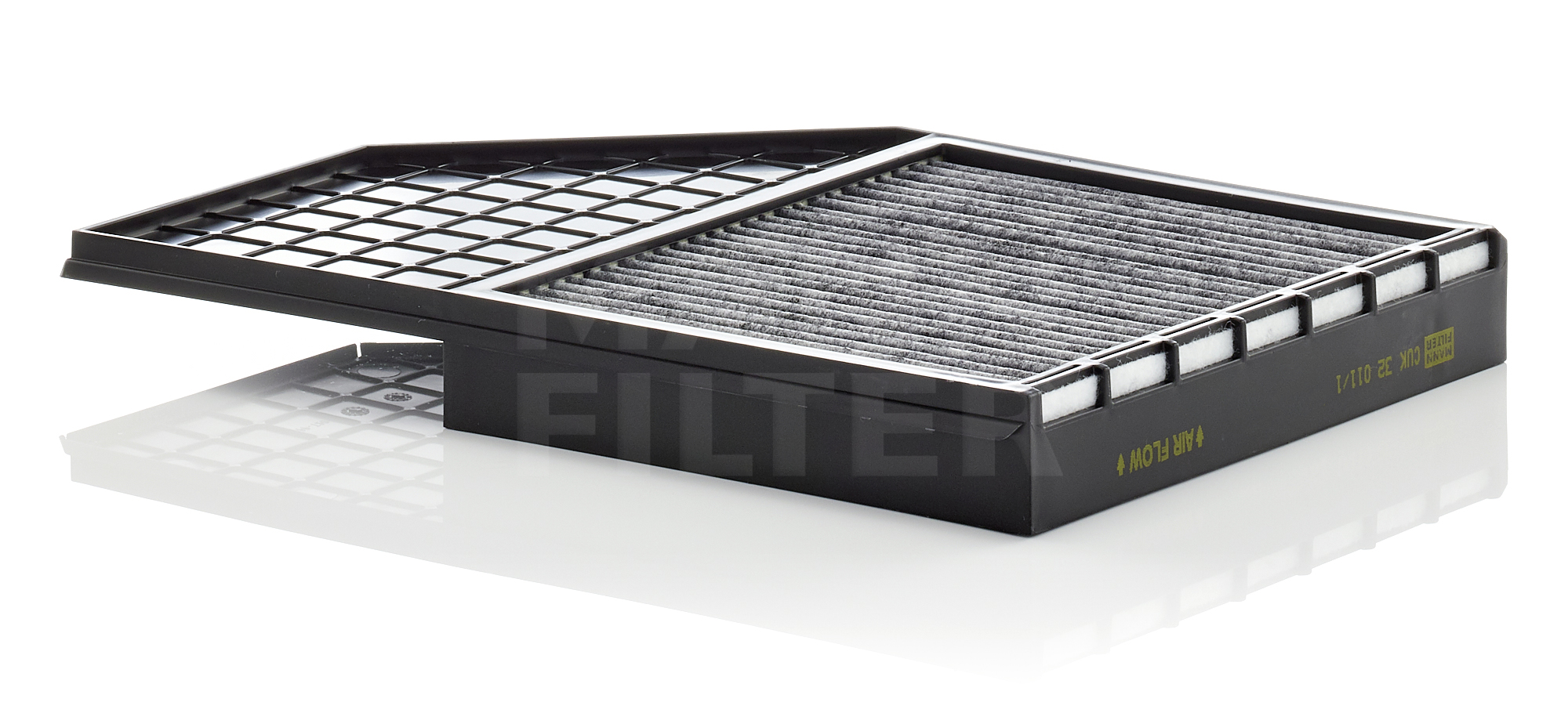 MANN-FILTER CUK 32 011/1 фильтр салона mercedes-benz actros II (963 / mp4) 11-, antos (963), arocs (964)