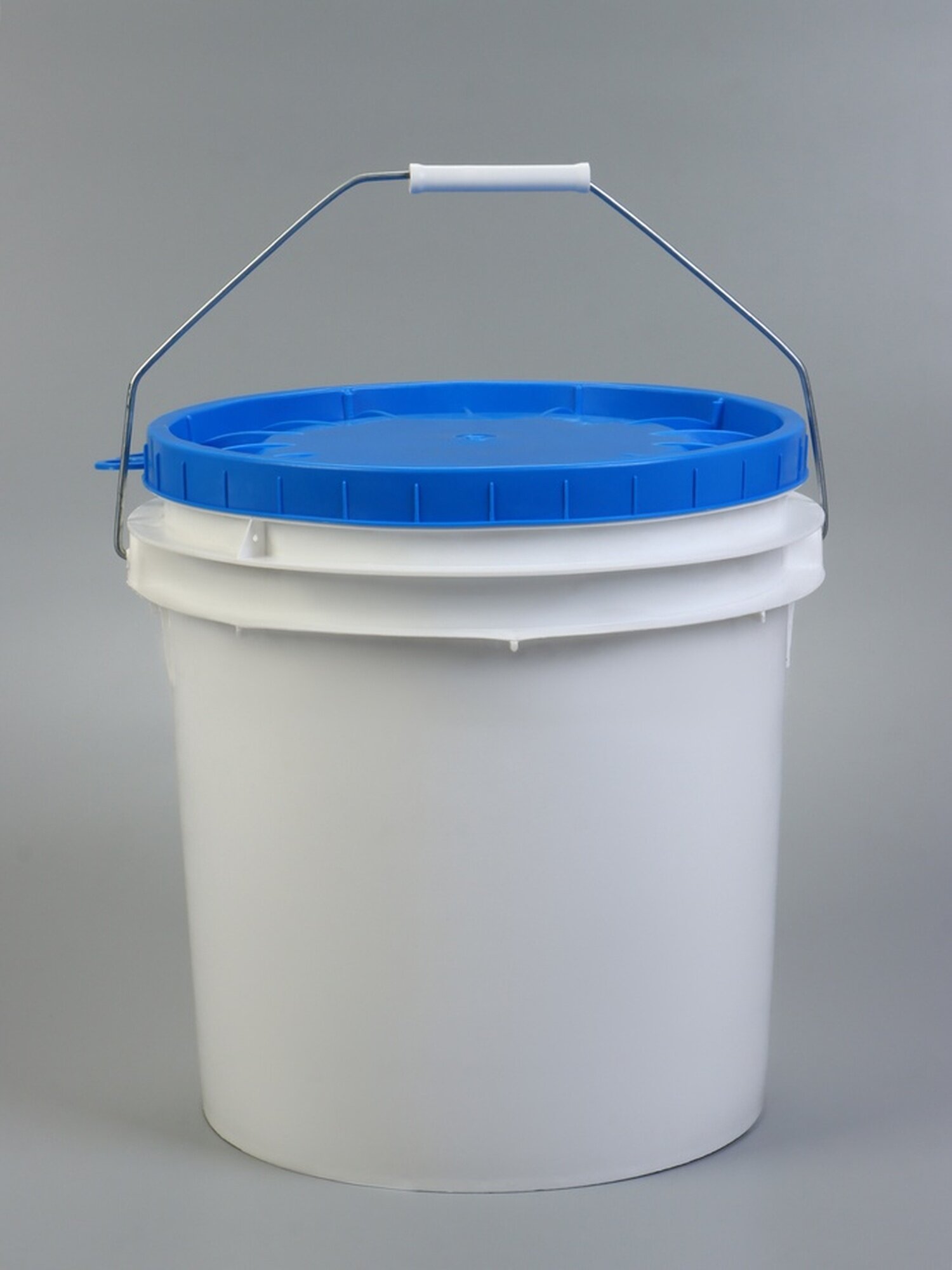 Ведро с герметичной крышкой 20л d31,2см h33см, цвет белый 1447043