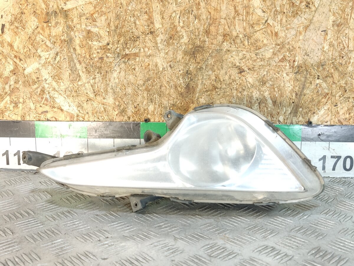Фара противотуманная правая HYUNDAI i40 2011-2019 922023Z010