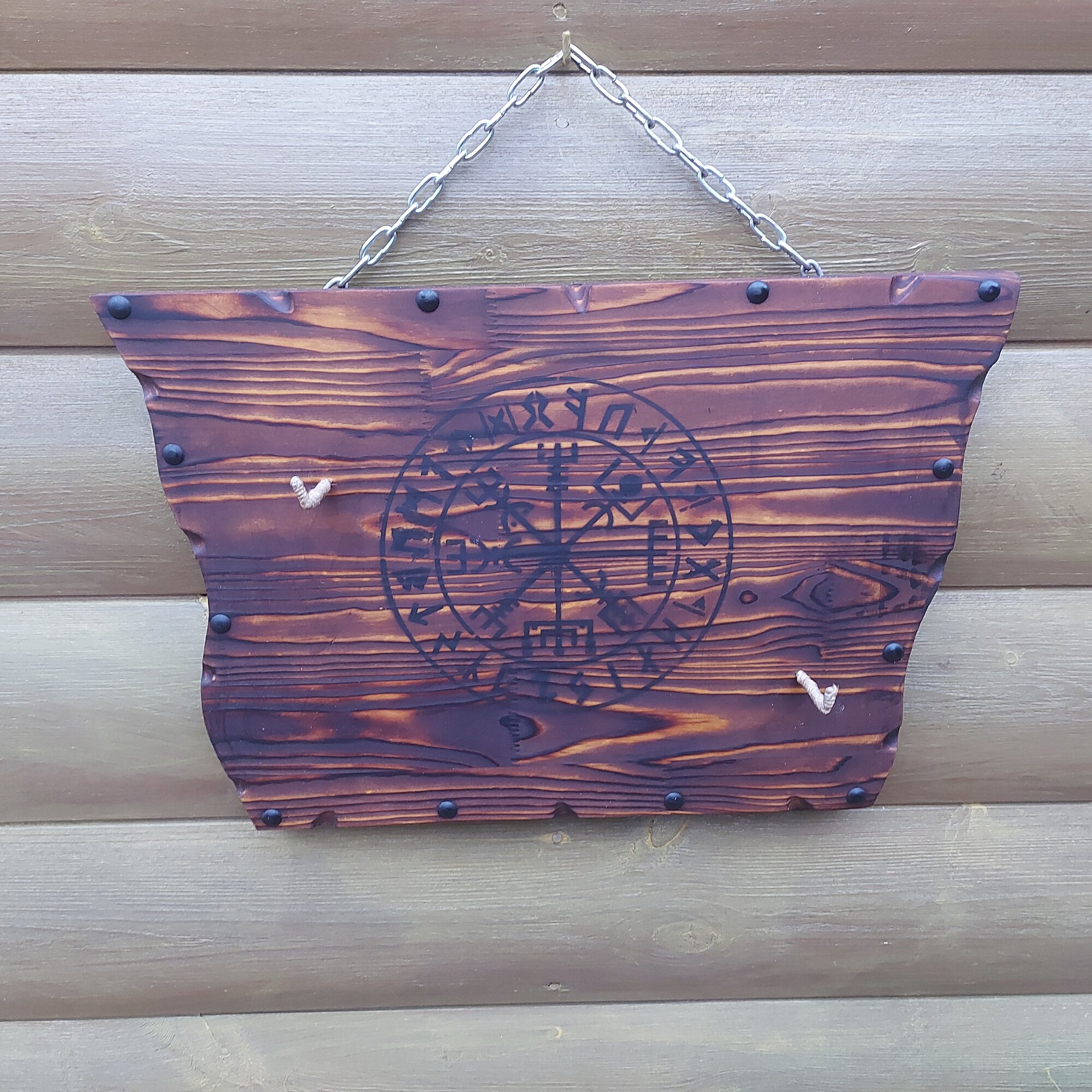 Панно для топора на стену, длина 45см, подарочный вариант для топоров викинг