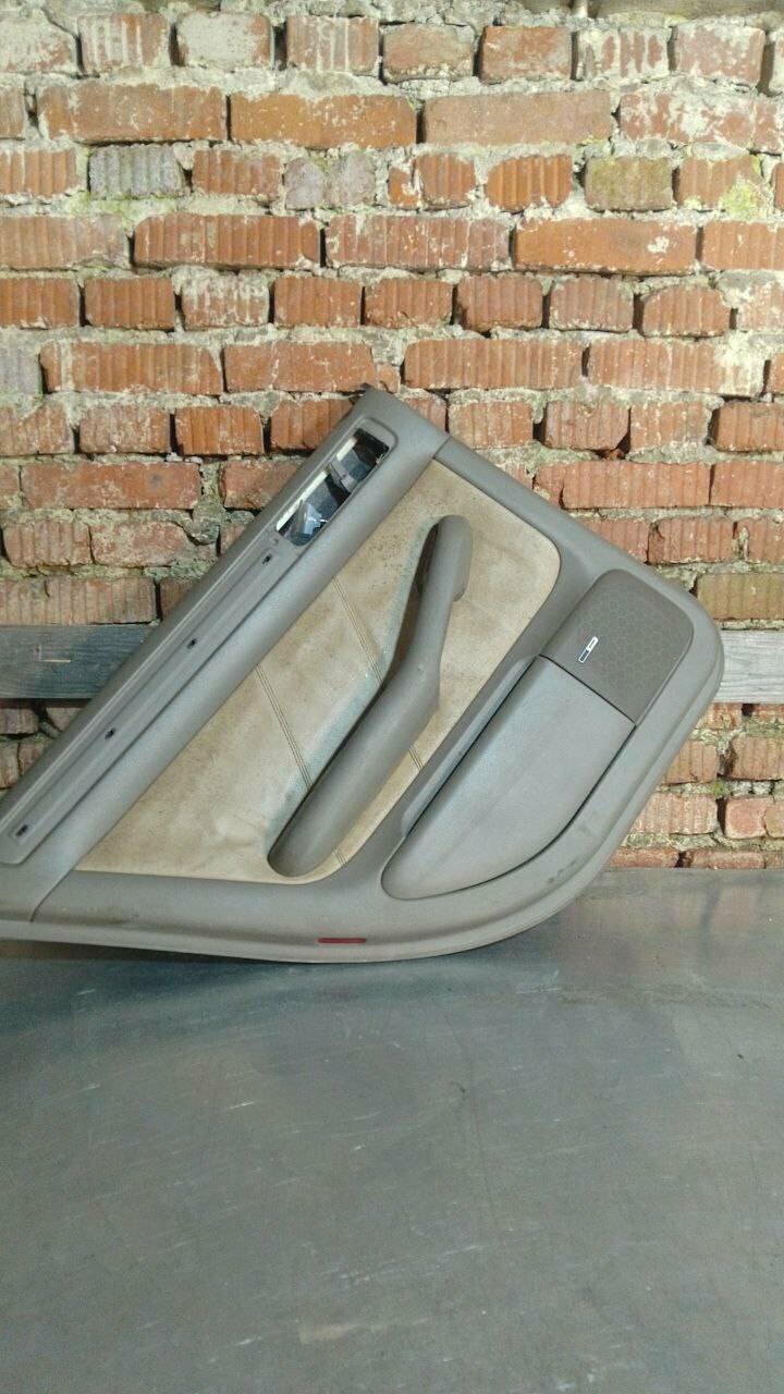 Обшивка двери задней левой Audi A6 C5 (1997 - 2001)