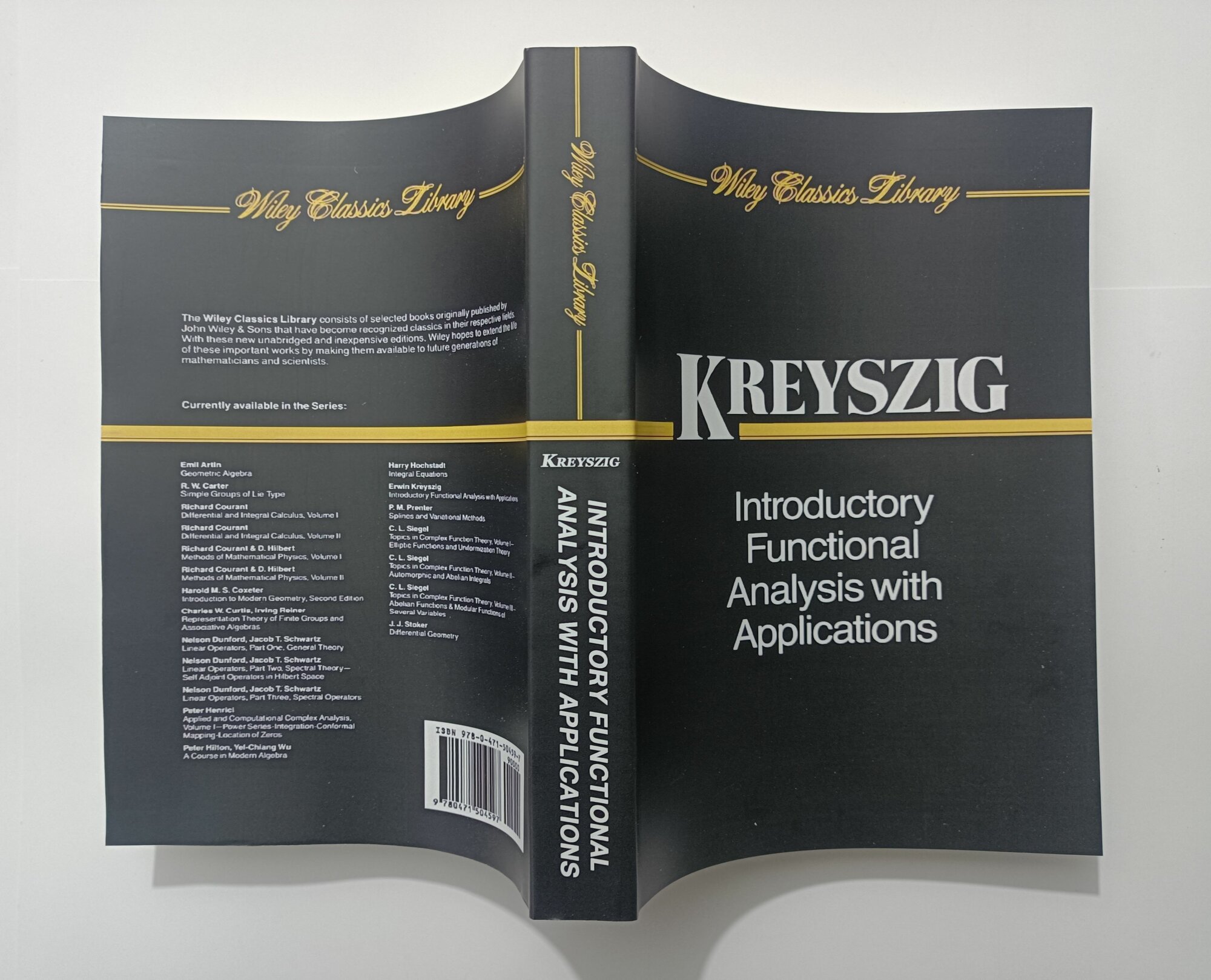 Introductory functional analysis with applications — фото 1