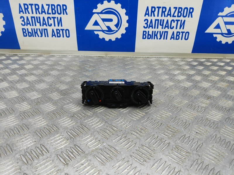 Б/У Блок управления печкой Skoda Rapid / Шкода Рапид 1.6 CWV 90 Л.С 2016