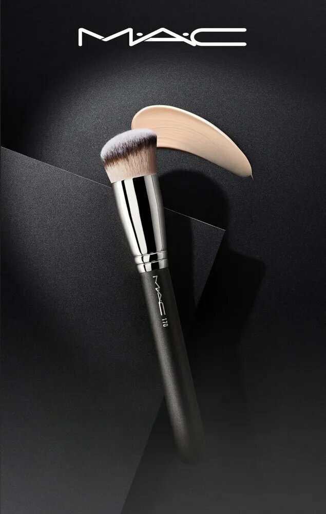 MAC Кисть косметическая Для тонального средства