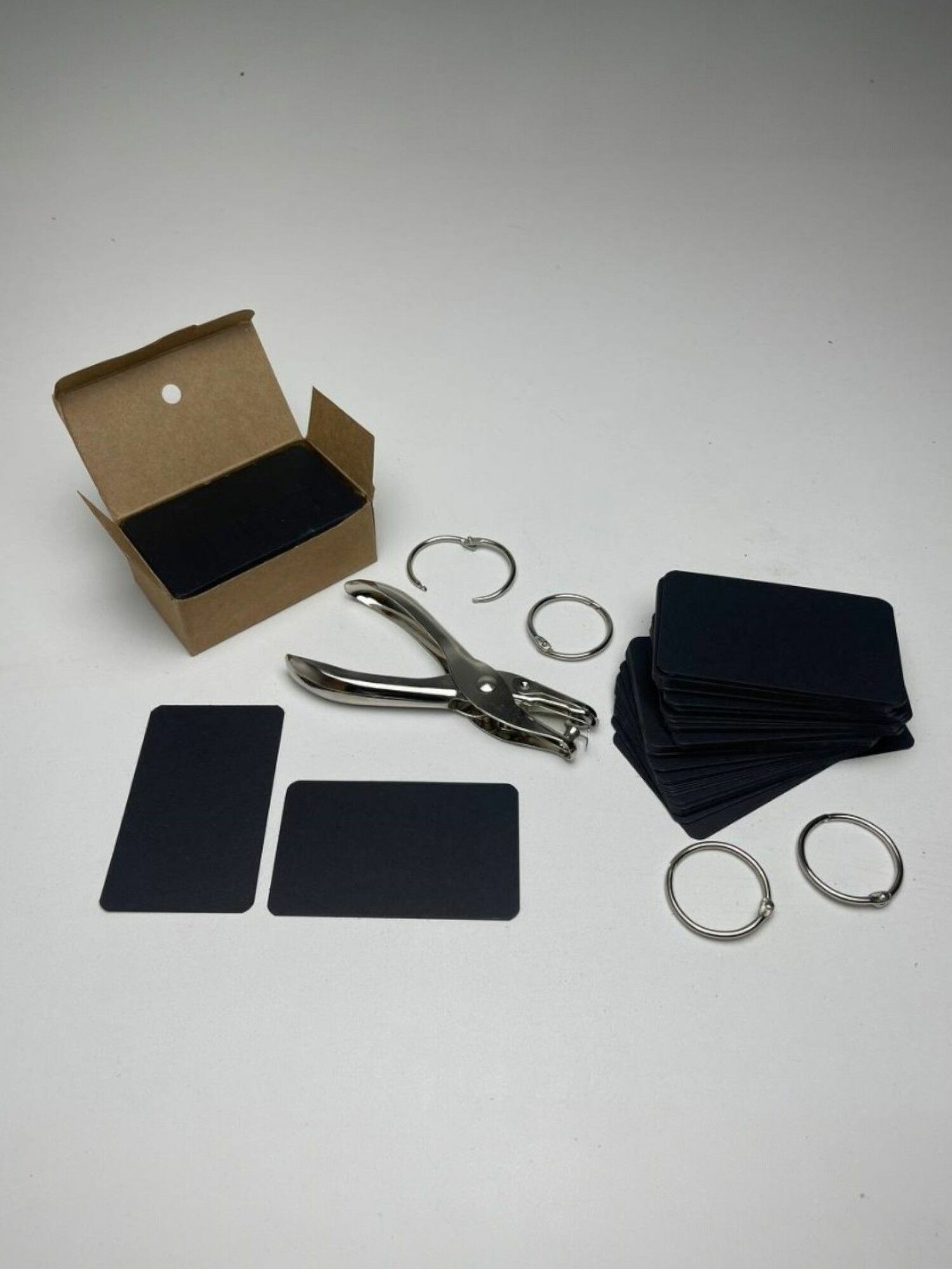 Набор для записи иностранных слов (карточки, дырокол, кольца), Черные