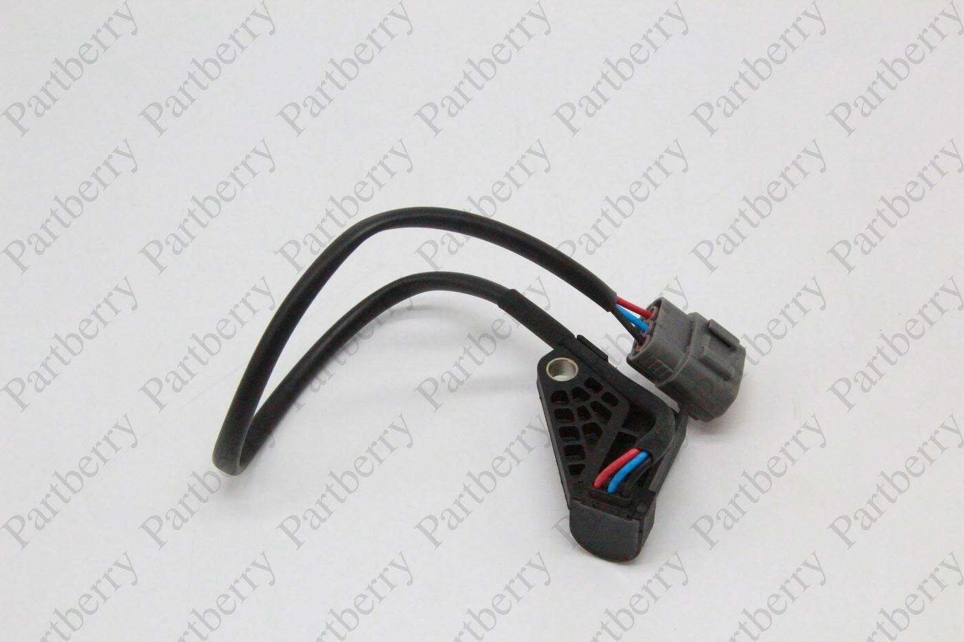Датчик положения коленвала PARTBERRY PB110006 для MITSUBISHI J005T27072, MAZDA ZL0118221, MAZDA FSD18221.