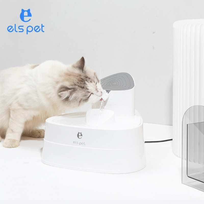 Фонтан поилка для кошек и собак (поилка автоматическая) с подсветкой, 3 литра