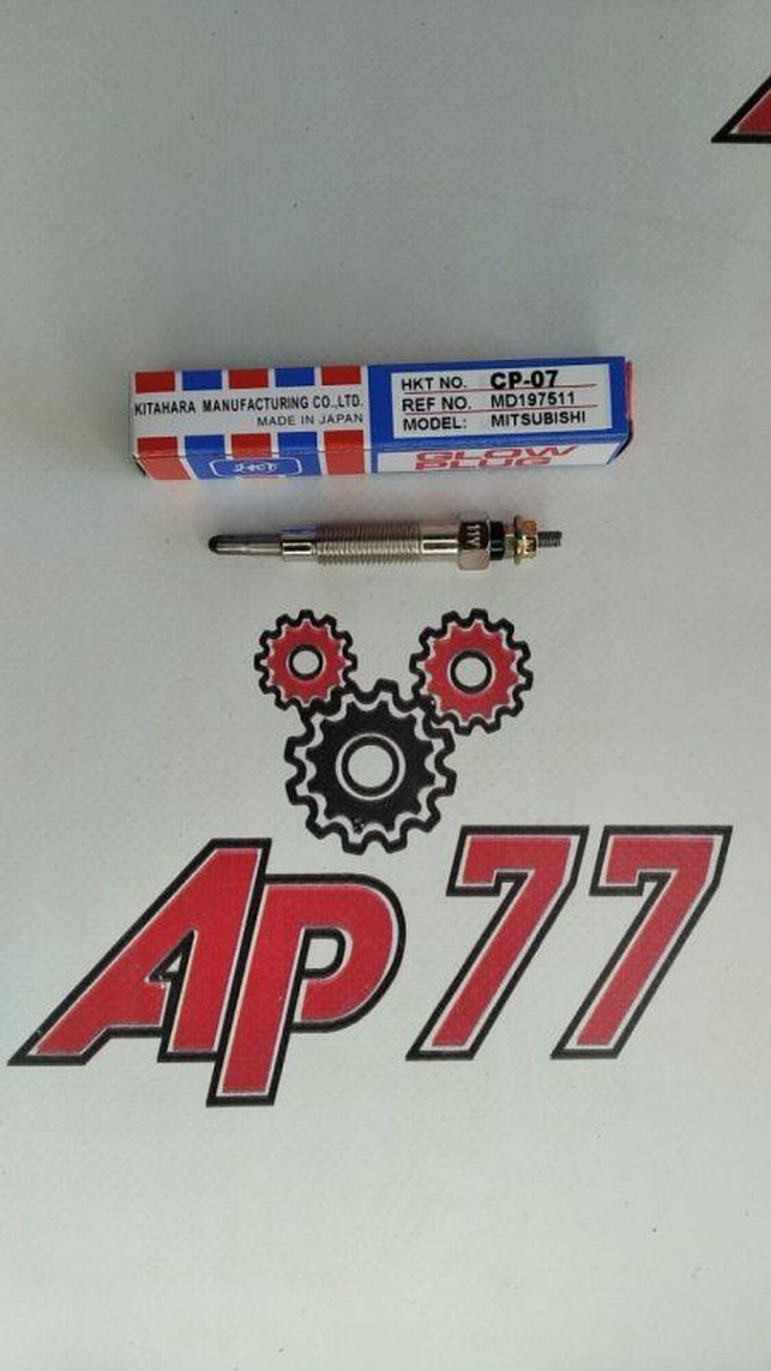 Свеча накаливания HKT для автомобилей Mitsubishi 4D56, CP07, 1 штука