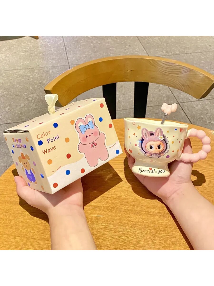 Керамическая кружка с ложкой 450 мл Лабубу в подарочной упаковки