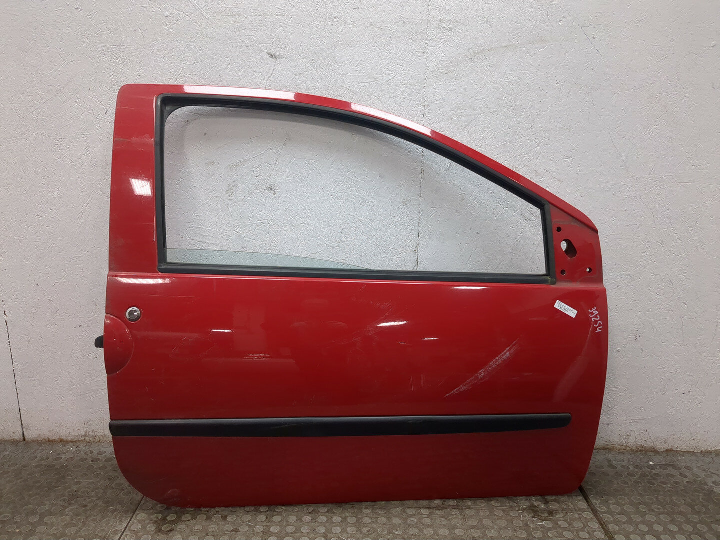Дверь боковая (легковая) правая передняя Renault Twingo Б/У
